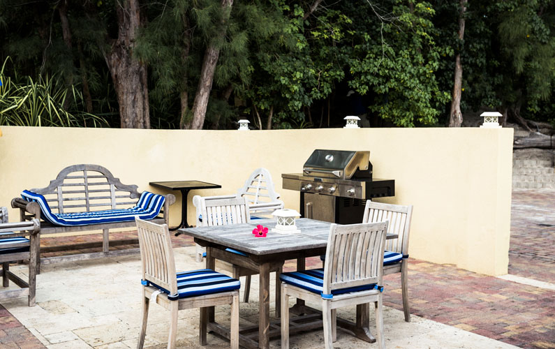 Infinity House – Runaway Hill Inn